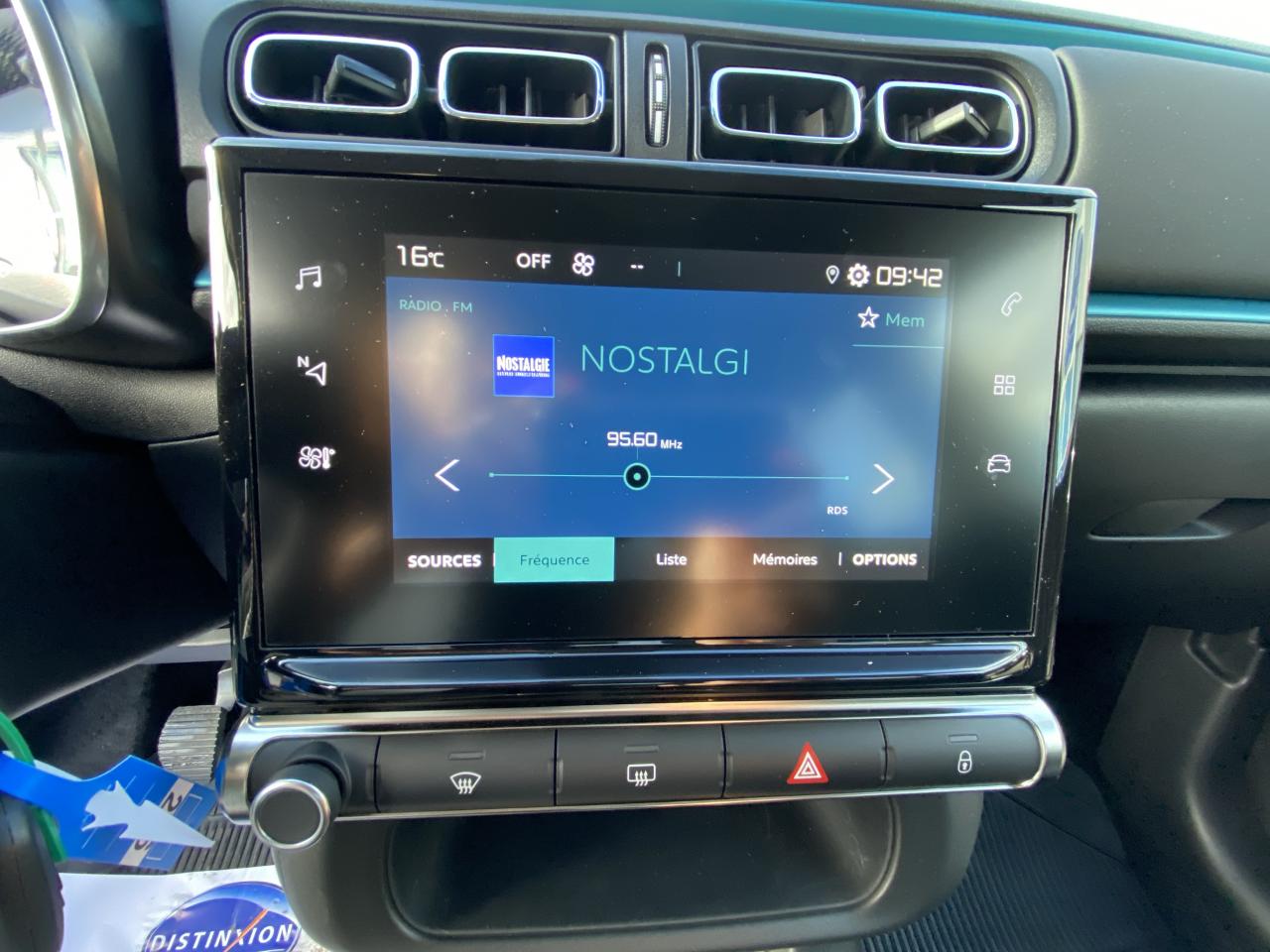 GARAGE DES STUARTS - CITROEN-C3- 1.2 PureTech 12V - 83 Shine + Clim ...