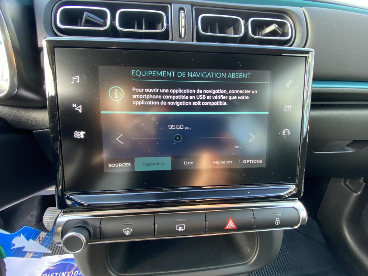 GARAGE DES STUARTS - CITROEN-C3- 1.2 PureTech 12V - 83 Shine + Clim ...