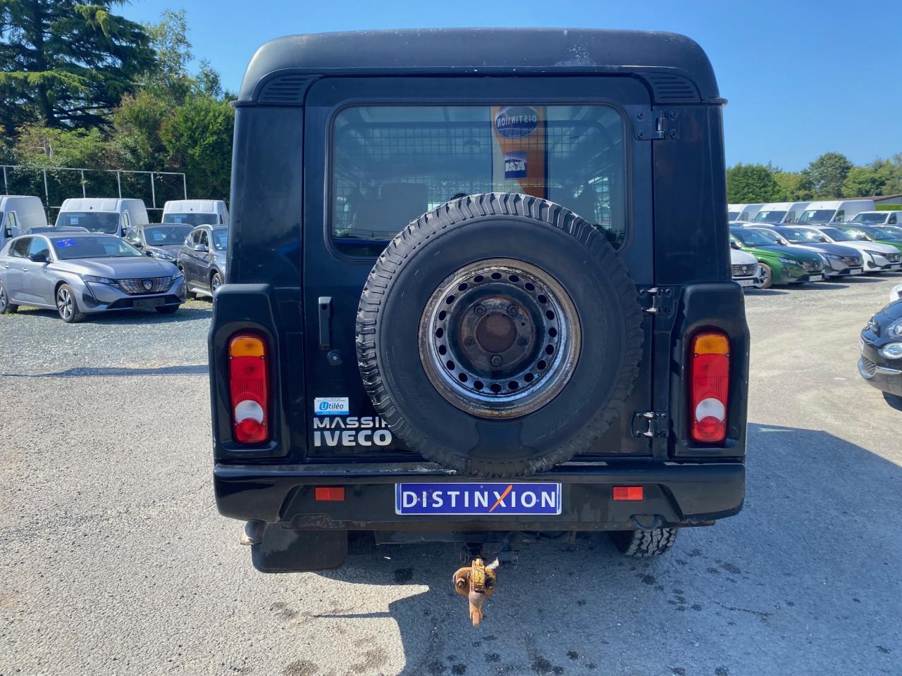GARAGE DES STUARTS - IVECO-MASSIF-3.0 HPT BREAK